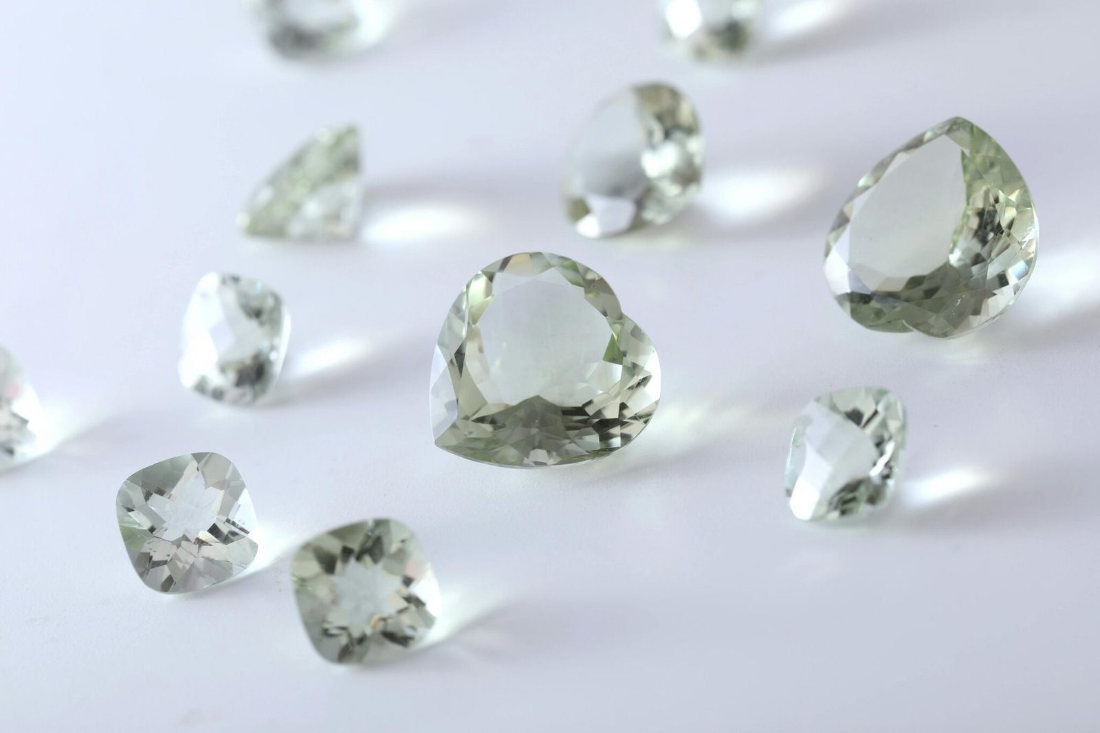 The 4Cs of Diamonds Explained – Cut, Clarity, Color & Carat